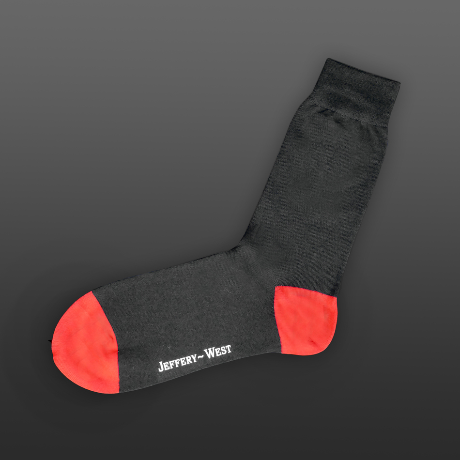 SOCKS - BLACK/RED HEEL/TOE